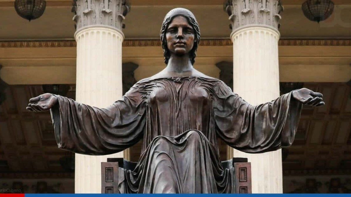 Educación Superior en Cuba crea alternativas para ampliar su matrícula