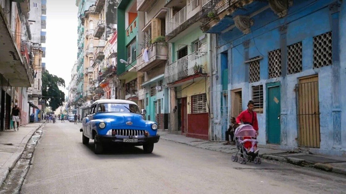 ¿Uber en Cuba? Los cubanos inventan en medio de crisis del transporte