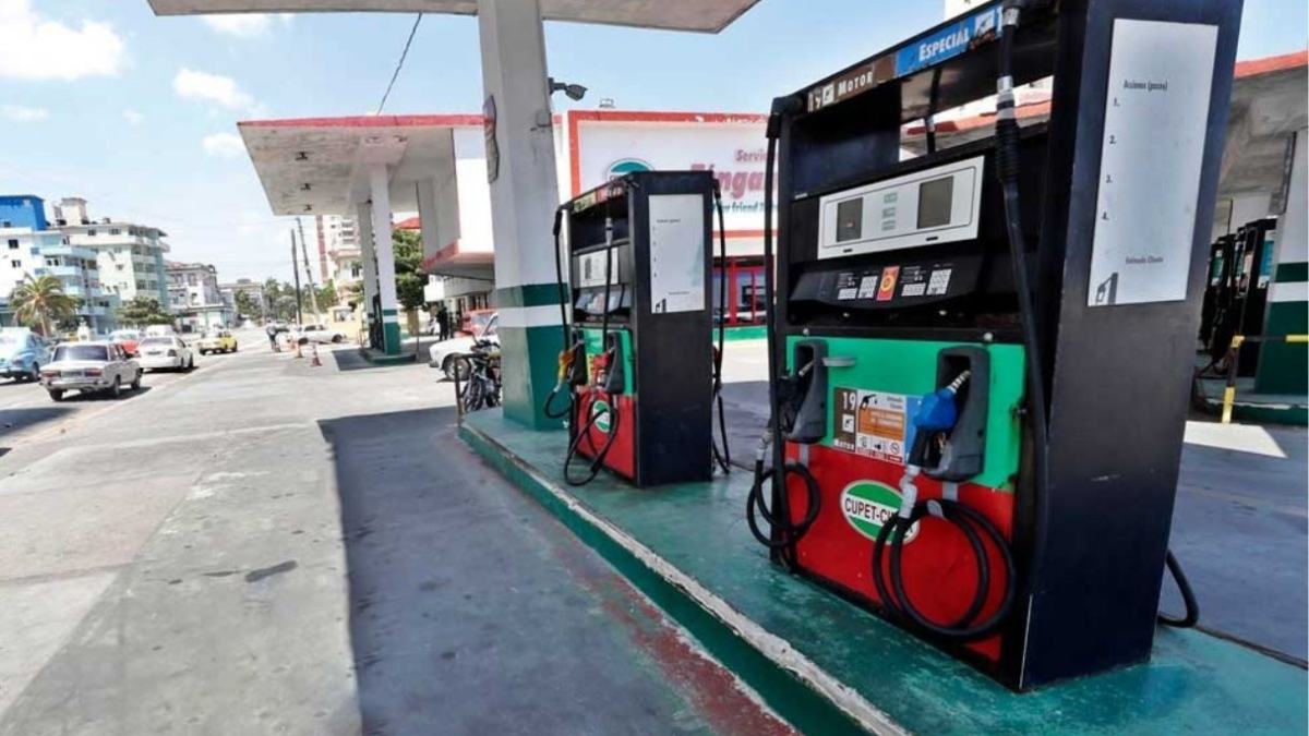 “Es una mafia”: cubana denuncia caos extremo para conseguir gasolina